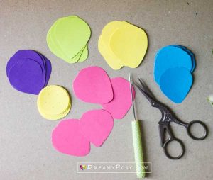 Rainbow rose from paper, free tutorial and template