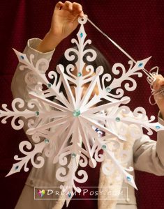 Easy 3D snowflake template and tutorial, giant and small sizes